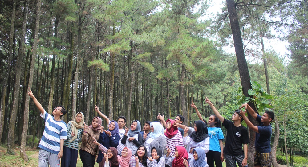 Alasan Pentingnya Team Building Bandung Bagi Karyawan Perusahaan - Trip ...